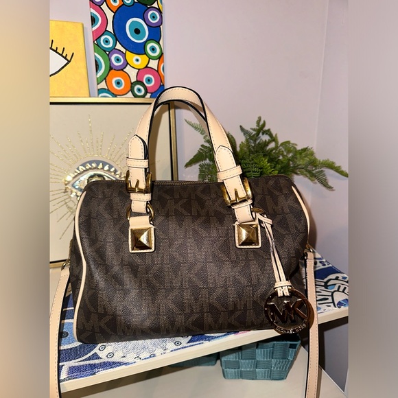Michael Kors | Bags | Michael Kors Brown Mk Monogram Grayson Bag Euc ...